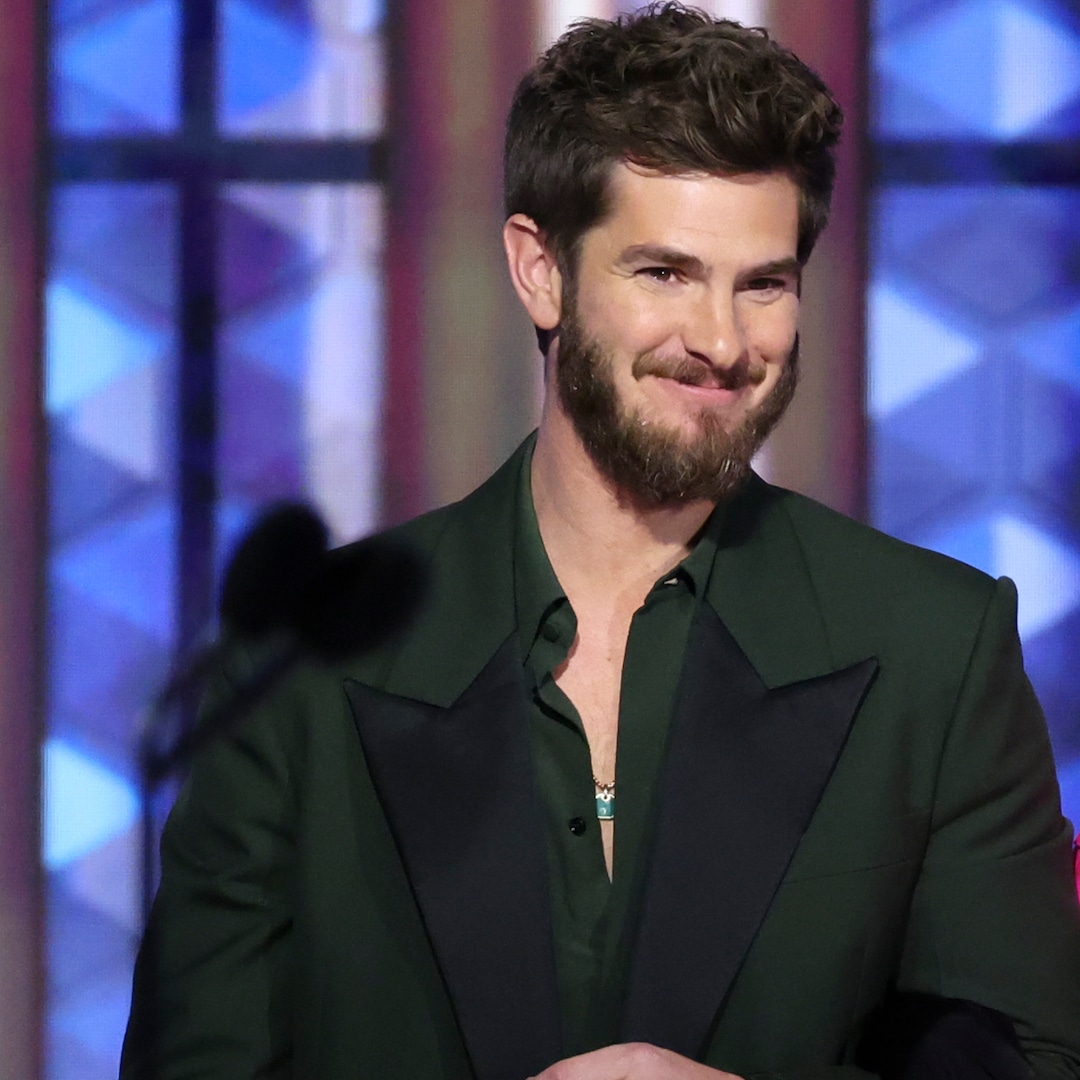 Andrew Garfield's Eye-Catching Look at the 2025 Golden Globes Sparks ...