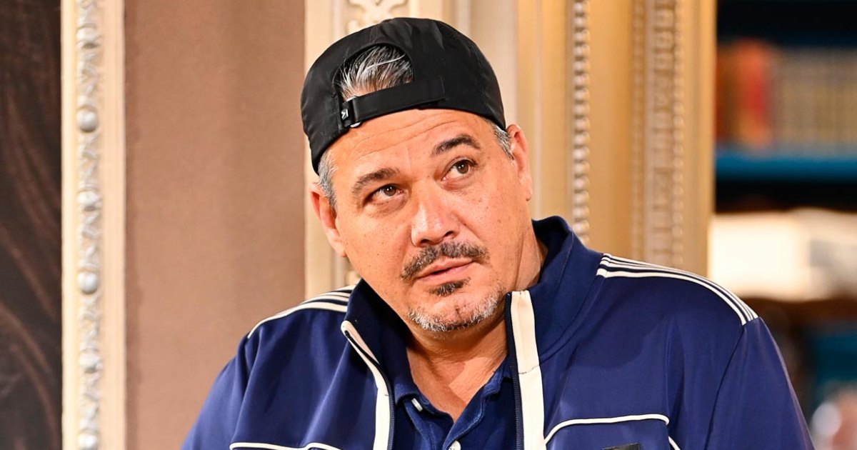 Boston Rob Addresses Alleged Conflicts Ahead of Survivor Reunion