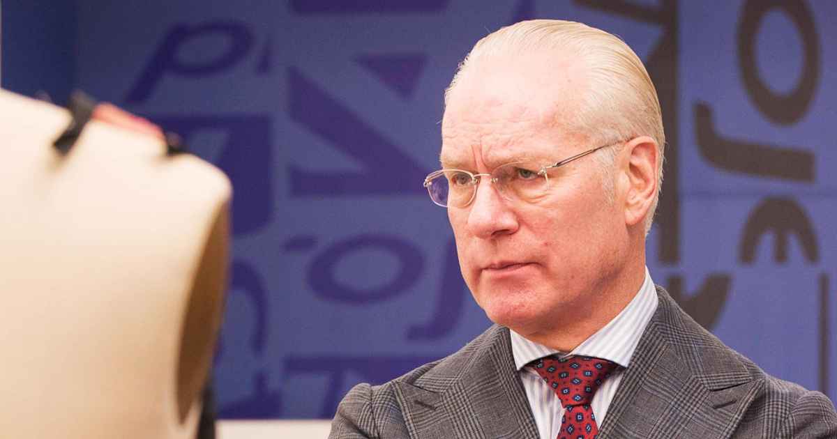Behind the Curtain: Tim Gunn's Unexpected Journey to Project Runway's ...