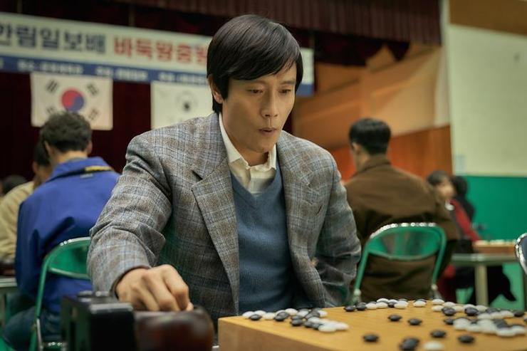 "Box Office Showdown: How 'The Match' Starring Lee Byung-Hun & Yoo Ah ...