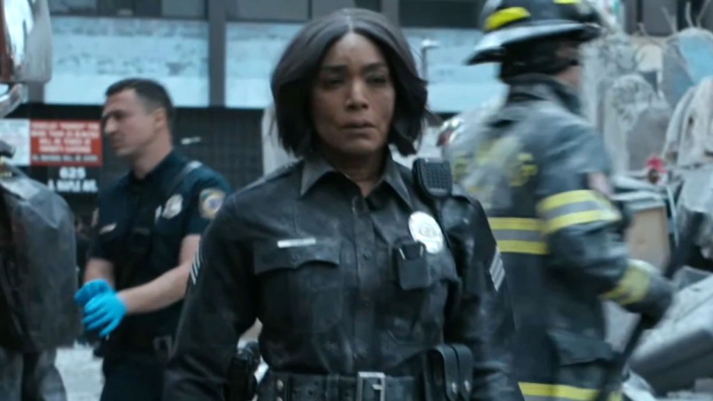 A Heartfelt Farewell: Honoring Bobby Nash's Legacy in '9-1-1' Season 8 ...