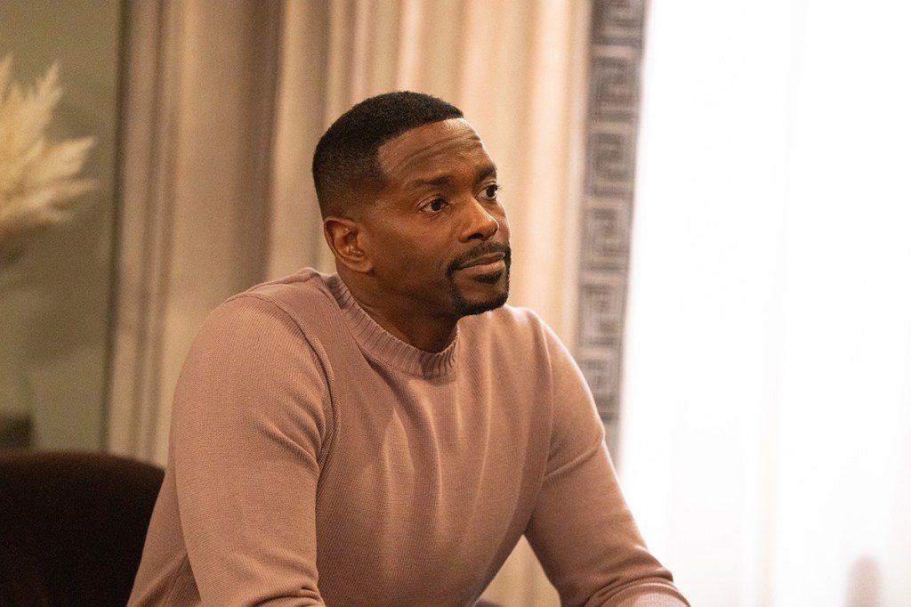 First Look: Keith D. Robinson Takes Center Stage in CBS's 'Beyond The ...