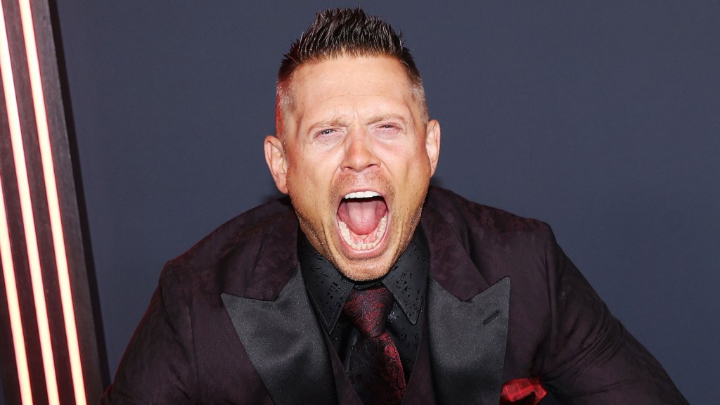 Mike ‘The Miz’ Mizanin Takes the Helm of Amazon’s ‘American Gladiators ...